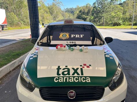 Taxista é preso 1 kg de crack dentro do carro na BR 262 em