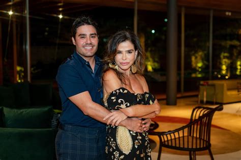 Thiago Miranda é Homenageado Por Vivianne Piquet Em Jantar Intimista