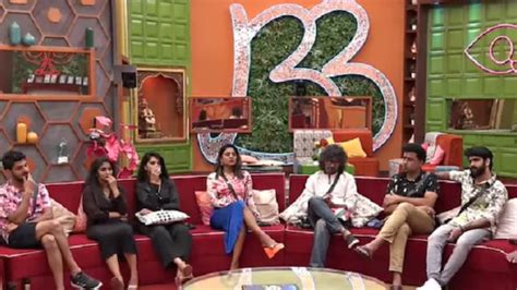 Bigg Boss Kannada 9 Rupesh Rajanna Gets Upset Over Divya Urudugas