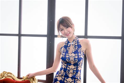 台湾嫩模 Winnie小雪庄温妮 3套美腿优雅服装85p 美图316