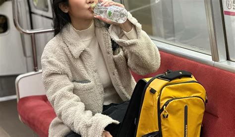 รวมรูปภาพของ ตัวท็อปมาเอง แน๊ต เกศริน รีวิวทริปเที่ยวญี่ปุ่น เจาะประเด็น Sex Shop 18 รูปที่