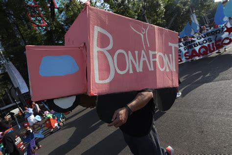 Fotos Y Videos Indígenas Protestan En Cdmx Contra Despojo De Agua Por