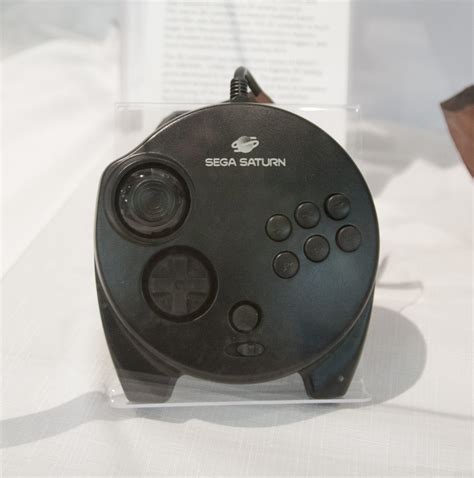 Evolution Of The Console Controller Sega Saturn 3d Controller 1995