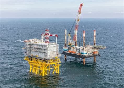 Hollandse Kust Noord Substation Topside Touches Down Offshore Wind