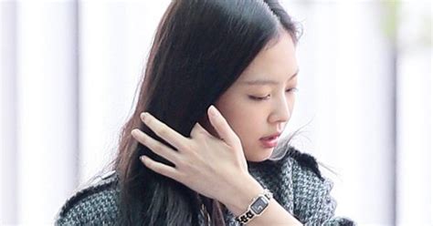 [포토] 블랙핑크 제니 윤기 나는 흑발