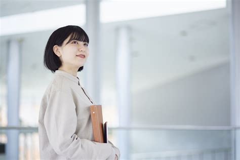 【返済不要の奨学金】支給人数4桁も！多くの奨学生を募集している4月・5月締め切りの「もらえる」給付型奨学金・2選 【一覧表】limoメルマガ