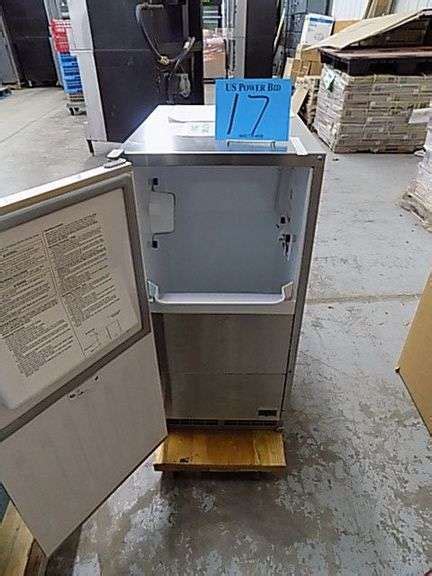 Perlick 15 Signature Series Cubelet Ice Maker Us Power Bid