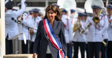 Politique Anne Hidalgo en Polynésie pourquoi le voyage de la maire de Paris fait polémique