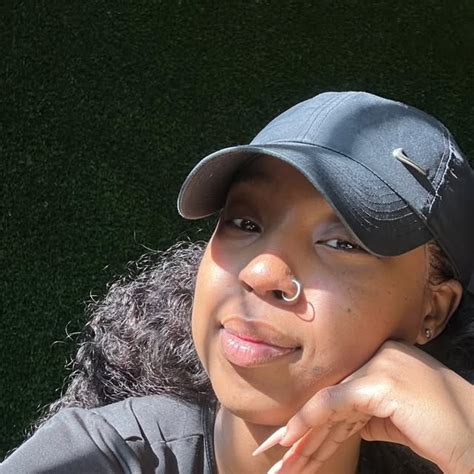 Tsholofelo Dire Ke Tsholo Threads Say More