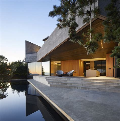 Hufton Crow Projects Liminal House