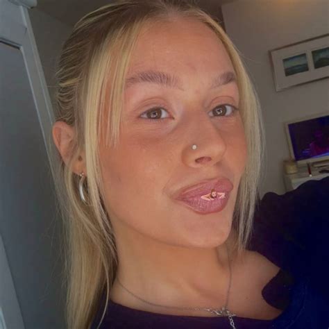 Goddess Ruby By Giantess Club On Deviantart