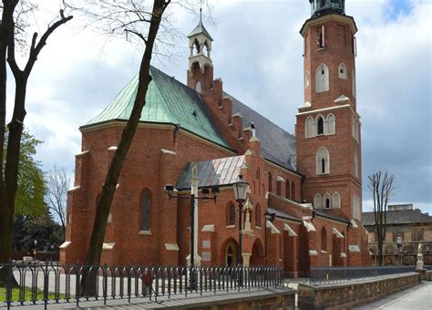 Radom kościół św Jana Chrzciciela Architektura średniowiecza i