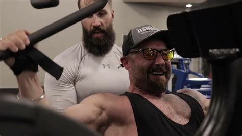How To Grow Your Back Width With This Intense Workout Youtube