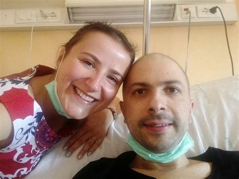 Trebuia să se îmbrace în rochie de mireasă în câteva luni dar acum