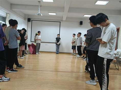 我院开展“社会剧进大学”心理团辅活动
