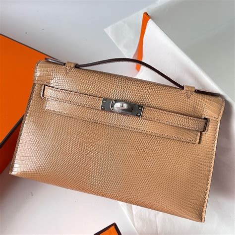 Replica Hermes Kelly Pochette Handmade Bag In Chai Lizard Skin