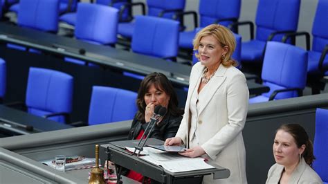 Nachfolge Von Bundespräsident Steinmeier Klöckner Cdu Und Haßelmann Grüne Für Frau Als