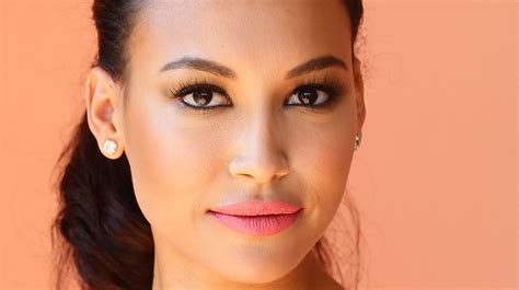 The Touching Tribute Dianna Agron Paid To Glee Co Star Naya Rivera
