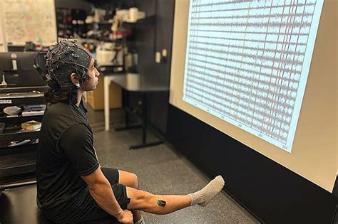 Brain Spine Interface Aids Spinal Cord Injury Rehab Medical Xpress Posted On The Topic Linkedin