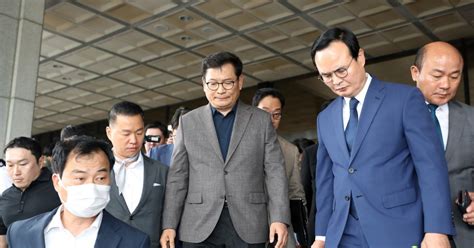 송영길 경선 일정관리자 압수수색돈봉투 수수 의원 특정 박차