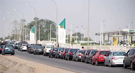 Lagos Kano Kaduna And Ilorin Experience Fuel Scarcity Queues At