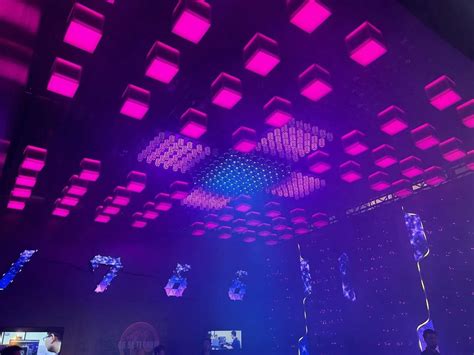 New Popular Led 3d Pixel Beam Matrix Light For Night Club Ceiling And Wall Led Pixel Beam