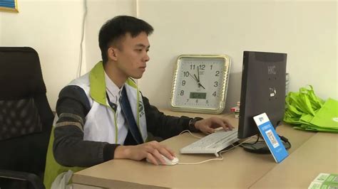 决战决胜脱贫攻坚 龙川：农特产品搭乘“电商快车”，贫困户的”钱袋子“鼓起来了！澎湃号·政务澎湃新闻 The Paper
