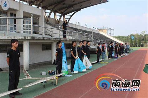 南海网 网络媒体浙江高校行：计量学院航模队展示节目惊呆观摩记者 中国计量大学