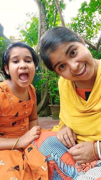 ছুটকি আর চুটকি দুই বোনে কি নিয়ে মারামারি করছে ।funny Video 🤔😱😏😜😝😛😅