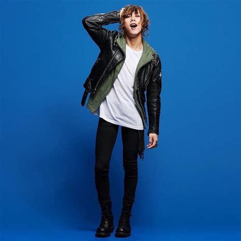 渋谷 逆太郎 龍太 Super Beaverさんはinstagramを利用しています「uniqlo35周年の節目に、モデル光栄です