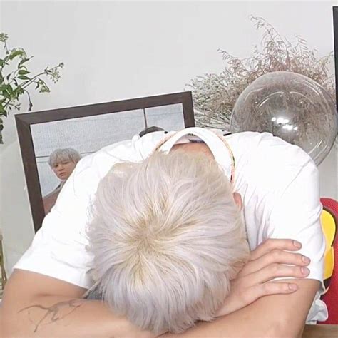 朴灿烈女友视角 堆糖，美图壁纸兴趣社区
