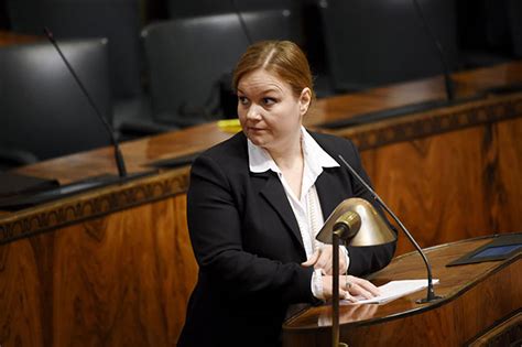 Antikainen Eikö ministeri Kiuru tiedä mitä hänen oma ministeriönsä
