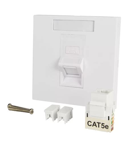 Labgear 1 Gang Rj45 Ethernet Socket White With Colour Matched Inserts Screwfix