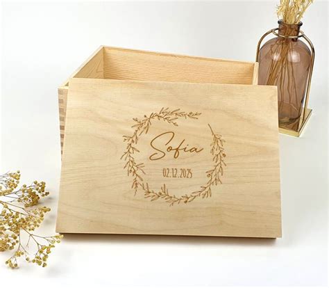 Memorybox Met Naam Flowerhoop Houten Kist Geboortekaartjes Kist