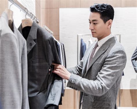 주지훈 리즈 모델 집 영화 작품 여자친구 결혼