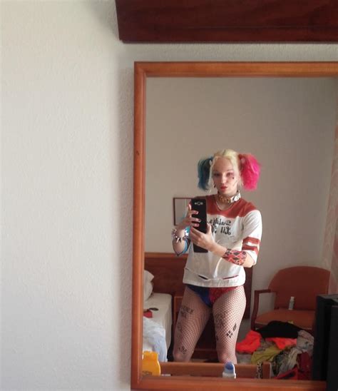 Harley Quinn Hotel Room Selfie 2 By Roxxy0385 On Deviantart