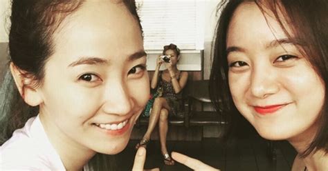 예은 컴백 앞둔 원더걸스 근황 공개 발꾸락 간질간질