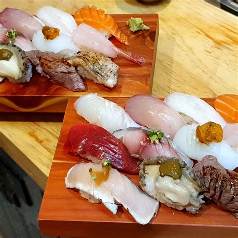 초밥 스시 장기동초밥집🍣 도미껍질 도미 광어 연어 초새우 참치 시메사바 구운연어 단새우 소고기 장어 초밥구성은 그때마다 약간씩 변경될 수