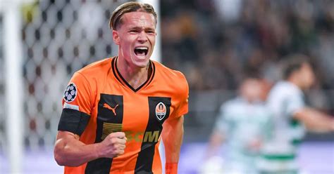 Arsenal Confident Of Beating Chelsea To Mykhaylo Mudryk Transfer