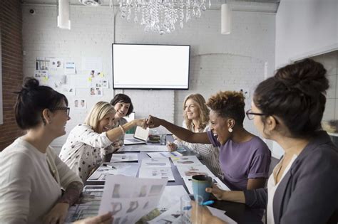 20 Creative Employee Recognition Ideas For 2025 Assembly