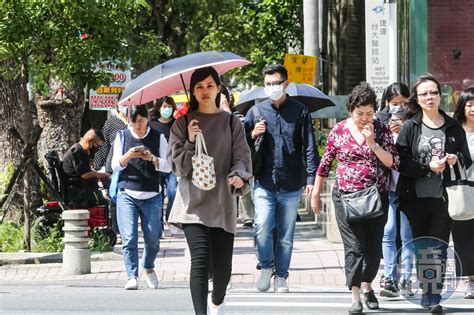 內政部姓名統計出爐！姓郭老化最嚴重 姓黃人數少最多 鏡週刊 Mirror Media