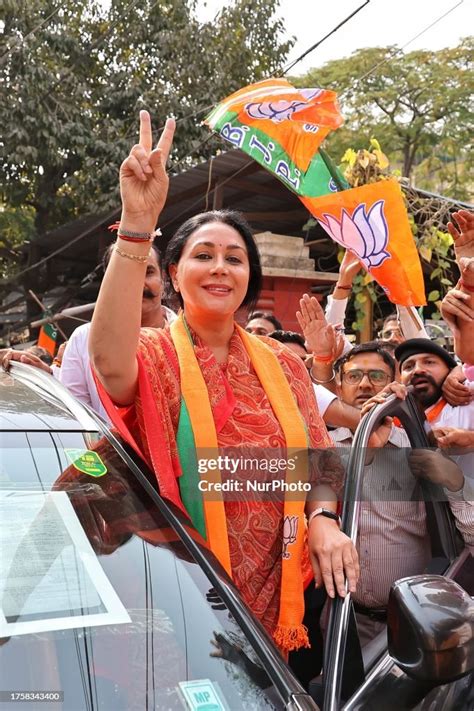 Bjp Candidate From Vidhyadhar Nagar Constituency Diya Kumari Waves