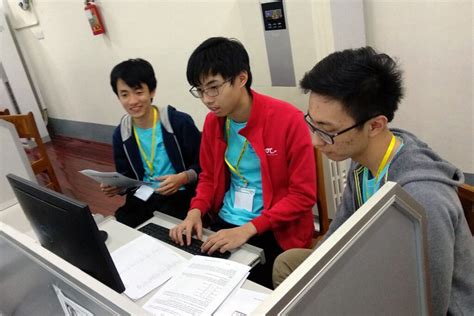 Strong Performance From NUS Computing In ACM ICPC Regional Contests NUS Computing