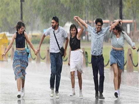 Delhi Weather Update 16 April Delhi Cool Weather Alert Delhi Weather