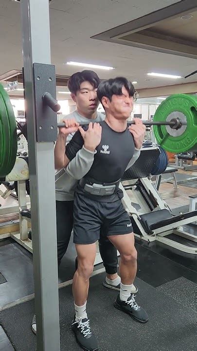 축구선수 건국대 유재준 선수 하체훈련중 ~~👏👏 축구 스피드훈련 성림헬스클럽 체력훈련 Youtube