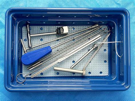 Used Swiss Synthes Femur Neck Screw Set For Sale At Art Medical Suisse