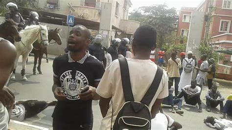 Manifestação Contra O Desemprego Luanda Youtube