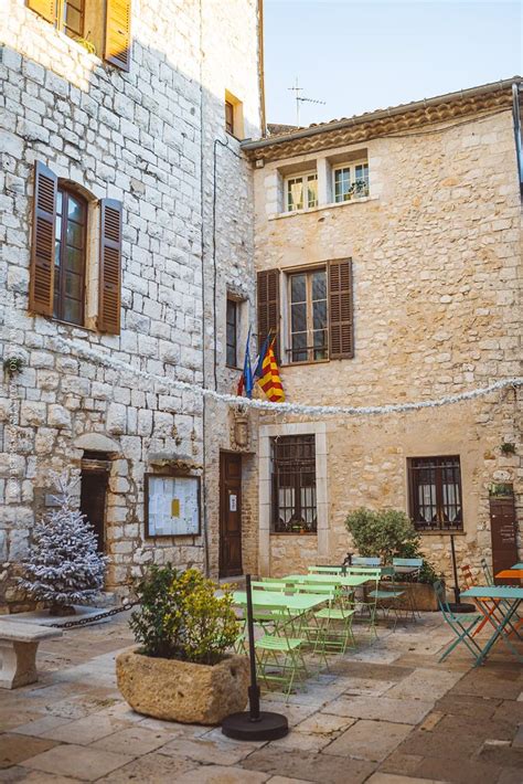 Живописный Французский городок Сен Поль де Ванс Лазурный берег