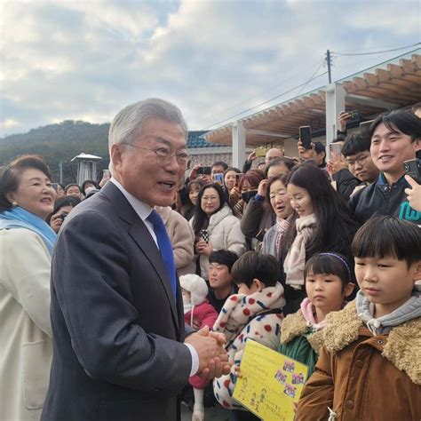 문재인 전 대통령님의 새해 인사  인스티즈 Instiz 이슈 카테고리