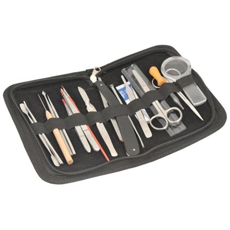 Dissecting Instruments